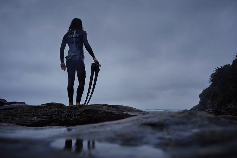 Howling at the Storm - Toby Dixon